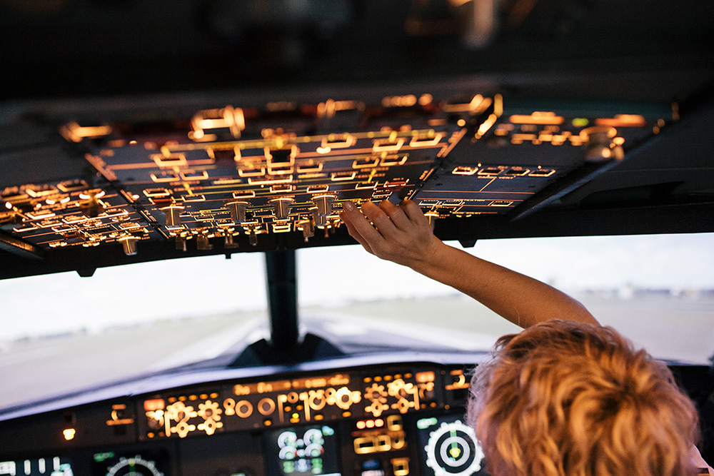 Emergency Maneuvers (#121) - Robert Glazer